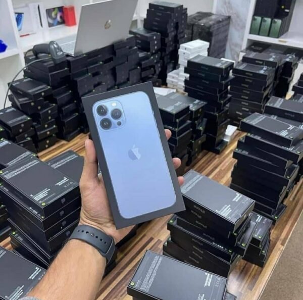 Mixed iPhone Liquidation Pallets | Bulk Liquidation Pallets